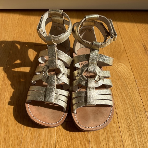 Umi | Shoes | Umi Tampico Gold Leather Gladiator Sandals Size 313 ...
